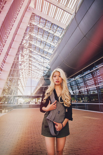 How To Wear: 12 Low Profile Backpack Style Ideas For Travel And Beyond ...